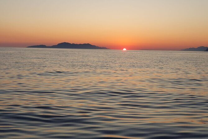 Half-Day Best Beaches & Bays Private Speed Boat Tour - Weather & Cancellations