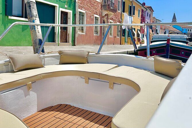 Half Day Boat Tour between Venice and the Islands - Transportation and Group Size