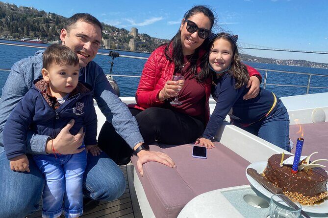 Half Day Bosphorus Cruise with Stopover on Asian Side - FAQ