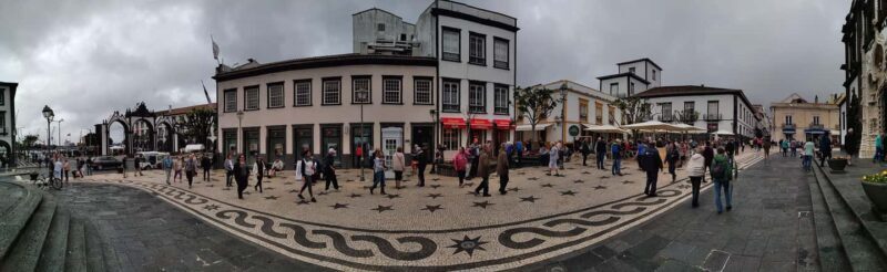 Half Day City Tour in Beautiful Ponta Delgada DE/EN/PT - Who Should Consider This Tour?