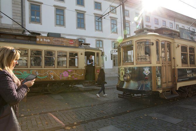 Half Day City Tour with Six Bridges Cruise and Wine Tasting - FAQ