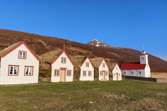 Half-Day Combo Tour to Goðafoss, Laufas and The Christmas House - The Itinerary in Detail