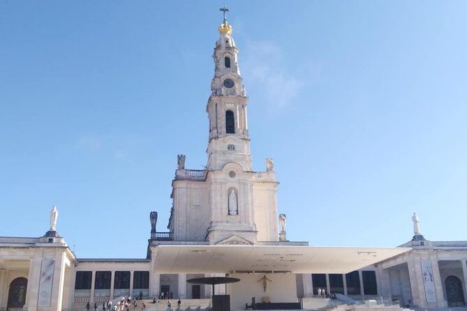 Half Day Fatima + Aldeia Pastorinhos Private Tour Departure Lisbon - The Final Word
