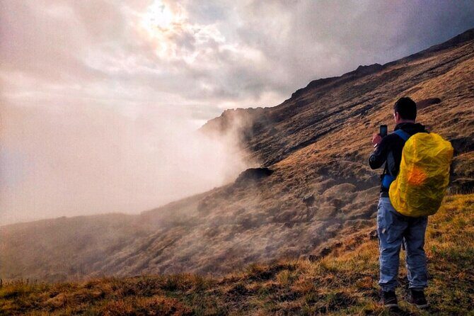 Half-Day Hiking on Mt Etna: Extinct Craters & Deep Valley Views - What Makes This Tour Stand Out?