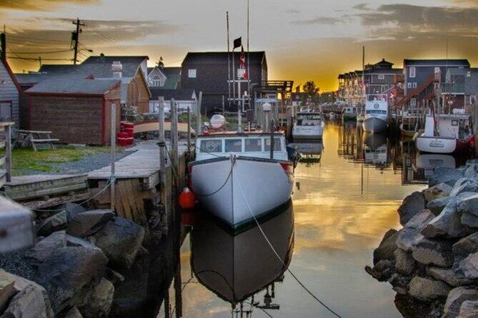 Half-Day Historical Tour of Halifax - An In-Depth Look at the Halifax Half-Day Tour