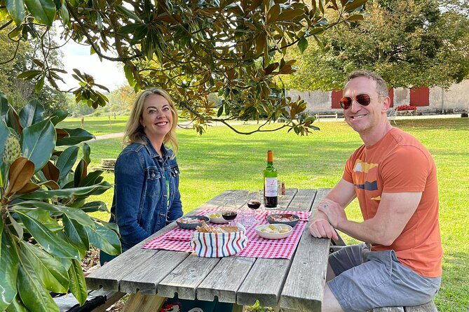 Half day in Pomerol and Saint Emilion in a classic car - FAQs