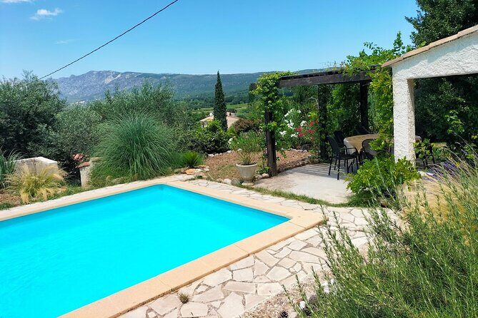 Half Day in the Country : Wine Tasting, Picnic & Pétanque - Practical Tips for Travelers