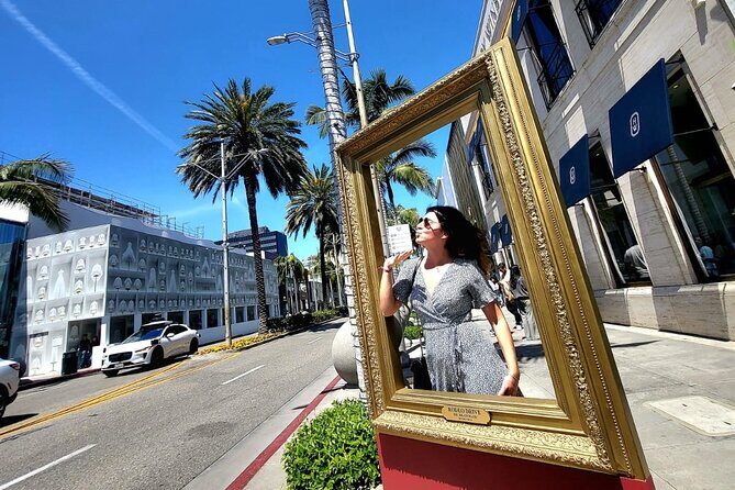 Half Day LA Tour: Hollywood, Beverly Hills & Santa Monica - Transportation & Group Size