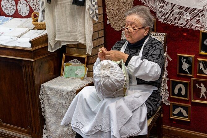 Half Day Murano and Burano Island Tour by Private Boat - Who Should Book This Tour?