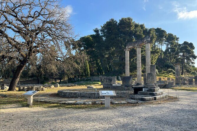 Half Day Olympia Private Tour - The Sum Up  