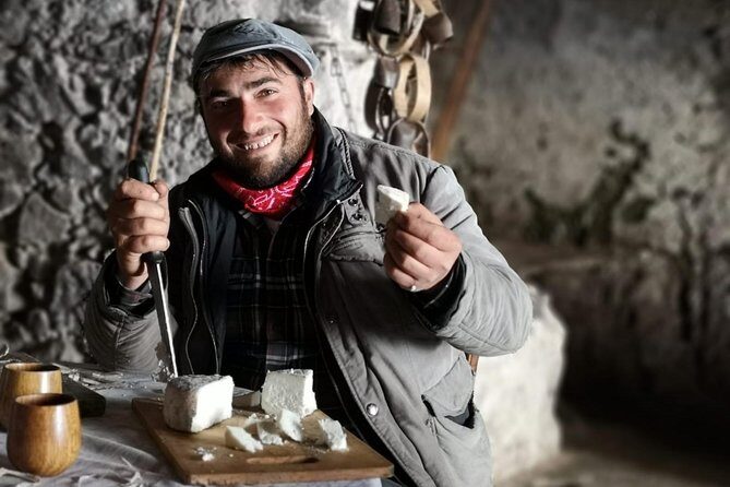 Half-Day Private Amalfi Coast Path of the Gods Hike with Lunch - Authenticity & Local Flavor