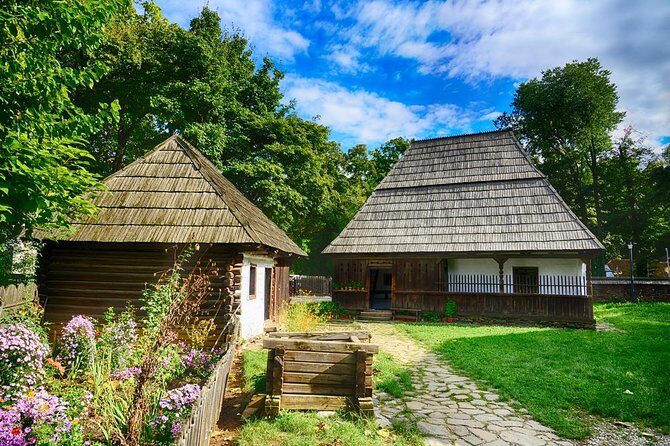Half-Day Private Sightseeing Tour of Bucharest and its Surroundings Package - Authentic Insights from Past Travelers