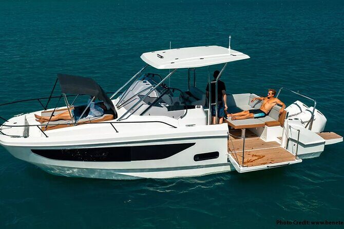 Half-Day Private Swimming Cruise along the Athenian Riviera - Who Is This Tour Best For?