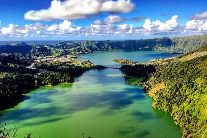 Half Day Sete Cidades Crater Minivan Tour - Key Points