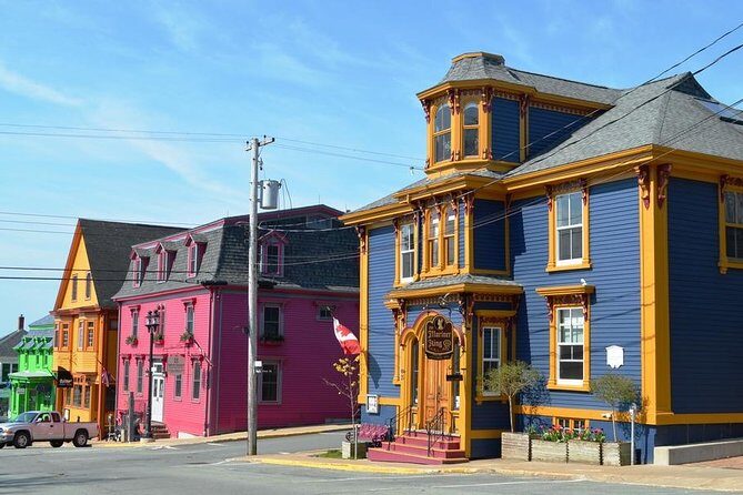 Half-Day Small-Group Tour of Nova Scotia's South Shore - FAQs