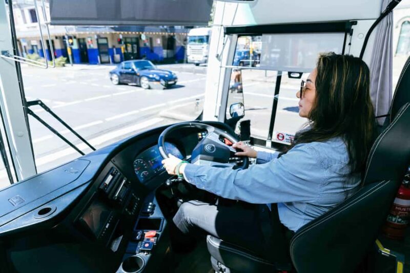 Half Day Sydney Sightseeing Tour - The Rocks & Bondi Beach - Key Points