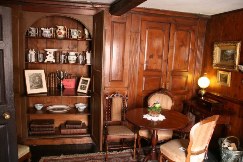 Half-Day Tour of Beatrix Potter Country and Places - Key Points