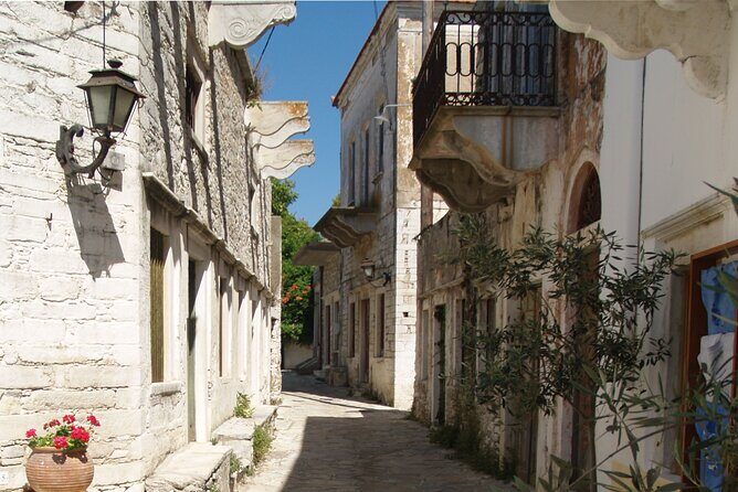 Half-Day Tour of Naxos Island (up to 7 pax) - Discover the Charm of Naxos on a Half-Day Tour 