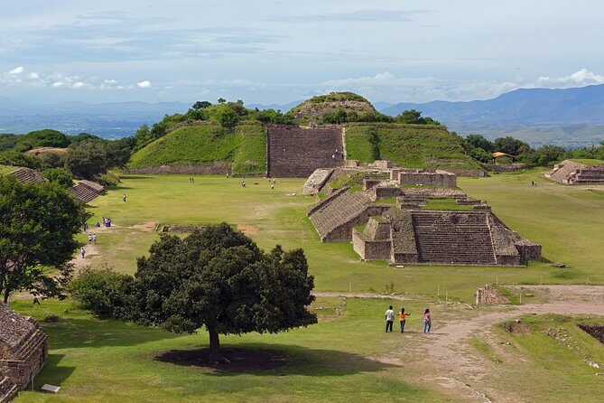 Half day tour to Monte Albán - Detailed exploration of the tour itinerary
