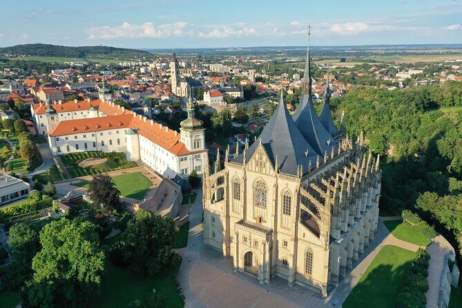 Half-Day Trip to Kutna Hora+Bone Church and Free Time from Prague - Why Choose This Tour?