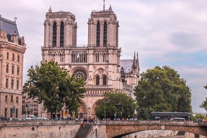 Half-day Walking tour with Fun Guide & Arc du Triomphe Tickets - Why Choose This Tour?