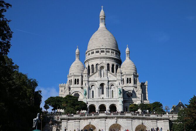Half-day Walking tour with Fun Guide & Arc du Triomphe Tickets - Who Should Consider This Tour?