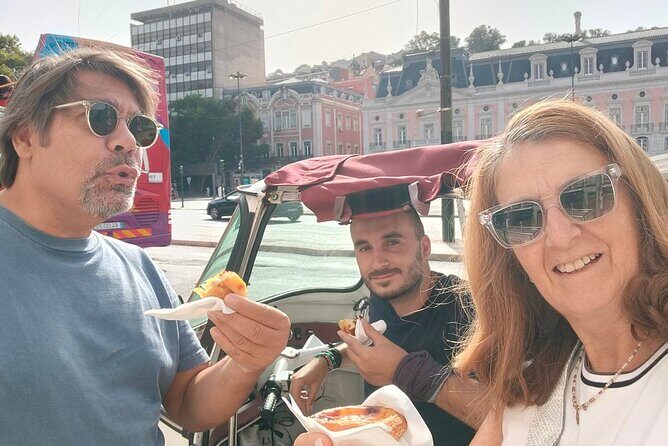 Halfday Tuk Tuk Tour Lisbon Highlights-Viewpoints-Local Stories - An In-Depth Look at the Lisbon Highlights Tuk Tuk Tour