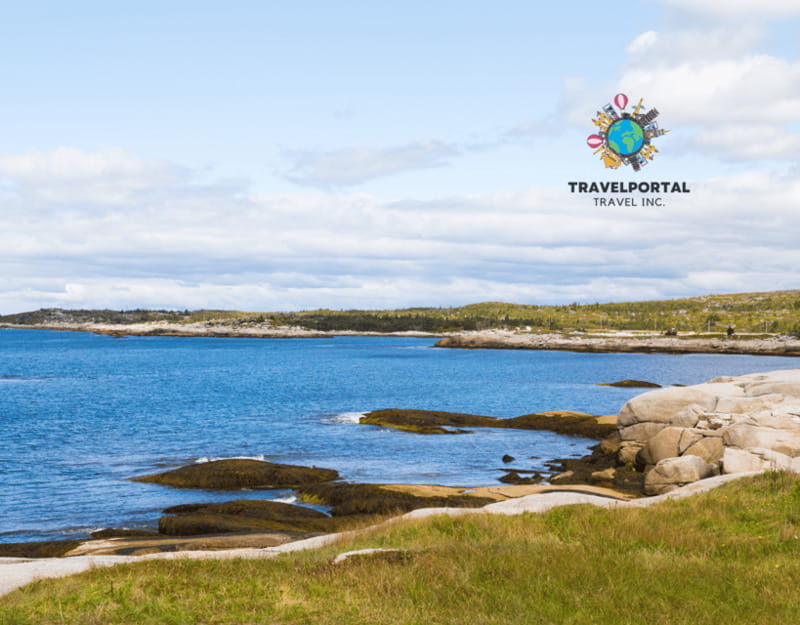 Halifax: Guided tour to Peggy's Cove, Lunenburg & - Authentic Experiences and Hidden Gems
