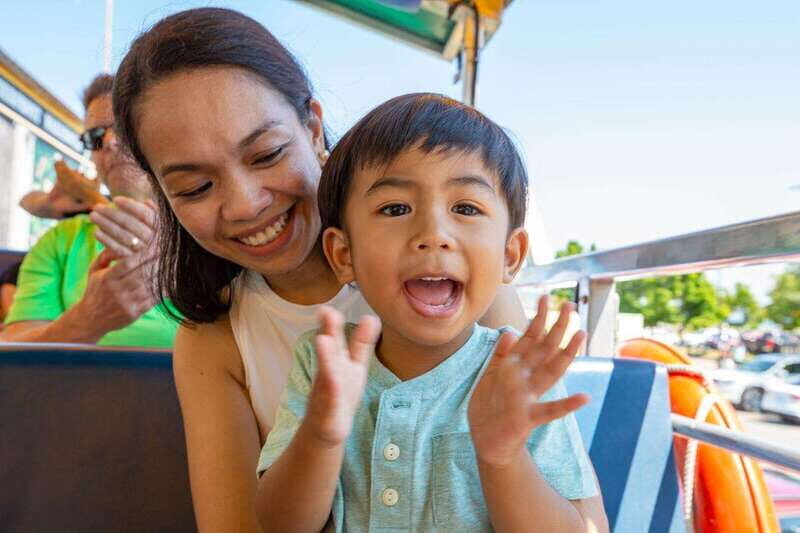 Halifax: Harbour Hopper City & Water Cruise in a Duck Boat - The Experience from Review Feedback