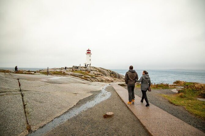 Halifax Peggys Cove Express Tour - FAQs