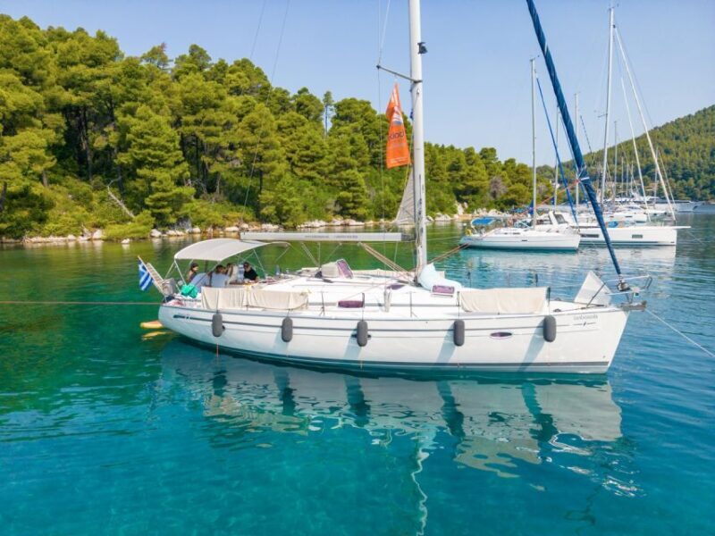 Halkidiki: Private Sailing Yacht Cruise Swim in Blue Waters - Itinerary Breakdown
