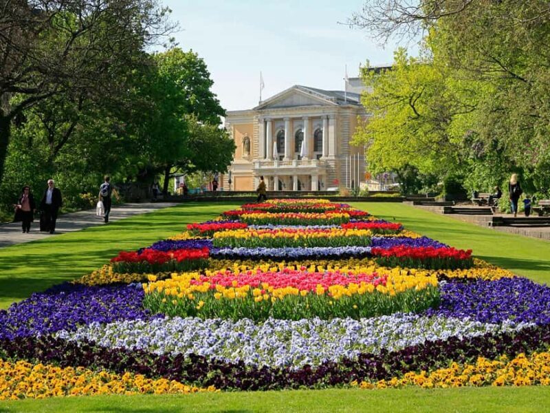 Halle (Saale) : Die Stadtrundfahrt mit dem Bus - Who Should Consider This Tour?