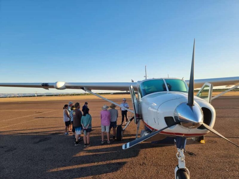 Halls Creek to Bungles: Fly /Drive + Aboriginal local guides - The Journey Begins in Halls Creek