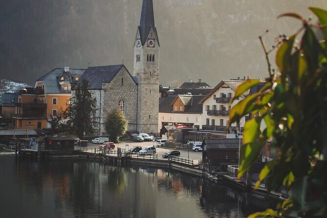 Hallstatt, St. Wolfgang & St. Gilgen Day Trip from Salzburg - FAQ