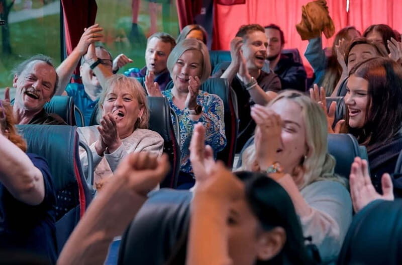 Hamburg: 1.5-Hour International Karaoke Bus Tour - What to Expect from the Hamburg Karaoke Bus Tour