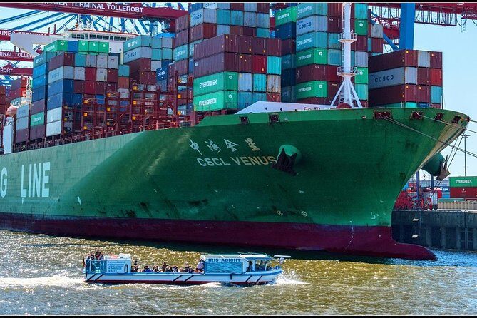 Hamburg: 1-hour harbor tour - The Experience in Detail