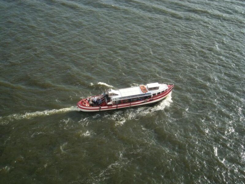 Hamburg: 2-Hour Harbor Cruise - Key Points