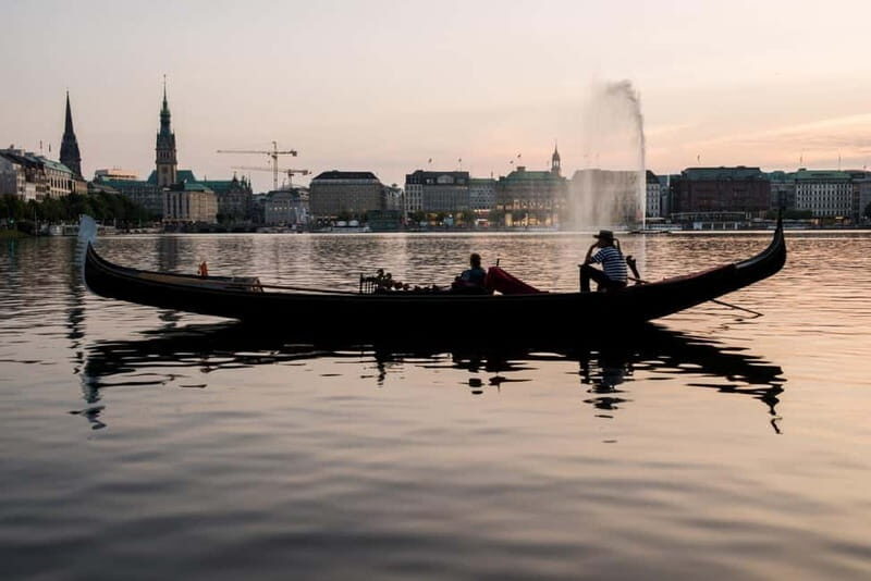 Hamburg: Alster Lake public Tour in a Real Venetian Gondola - Exploring the Hamburg Gondola Experience in Detail