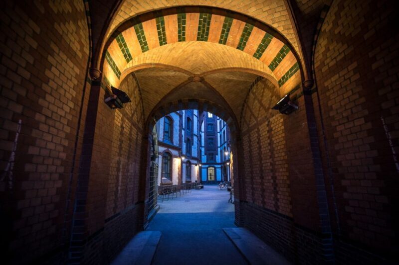 Hamburg: Eerie Speicherstadt Tour - Exploring Hamburg’s Hidden Shadows: The Eerie Speicherstadt Tour