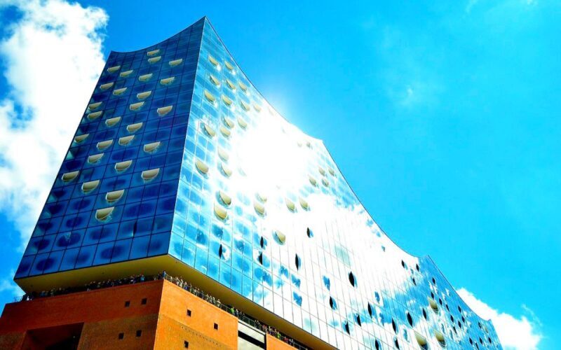 Hamburg: Elbphilharmonie Plaza, Highlights & Surroundings - What to Expect from Your Tour of the Elbphilharmonie