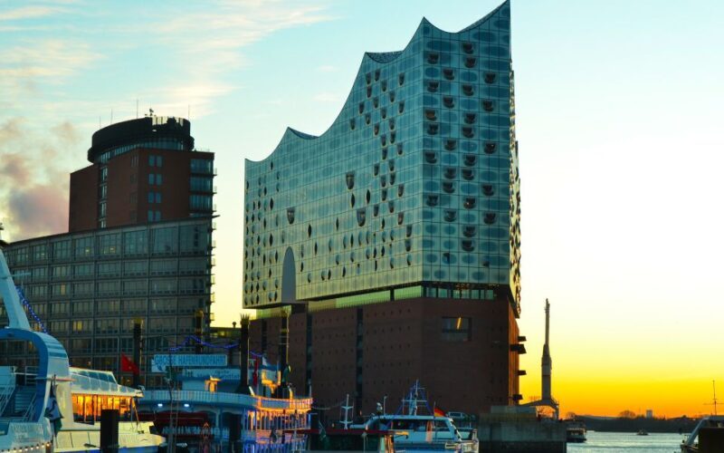 Hamburg: Elbphilharmonie Plaza, Highlights & Surroundings - Who Will Love This Tour?
