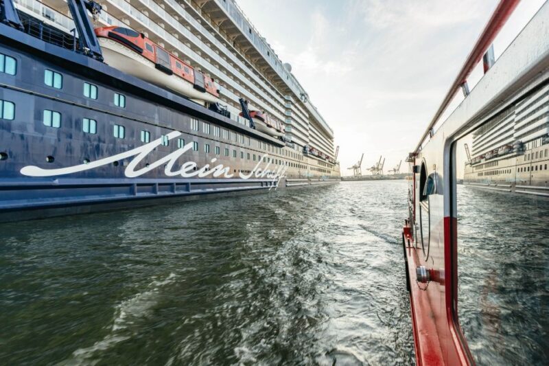 Hamburg: Harbor Cruise with Wine and Cheese - FAQs