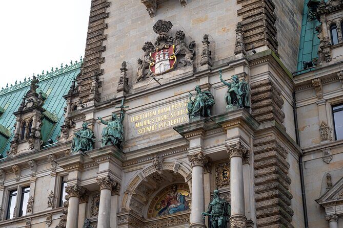 Hamburg Historic Old Town and WW2 Walking Tour in Small Group - A Deep Dive into Hamburg’s Historic and WWII Past
