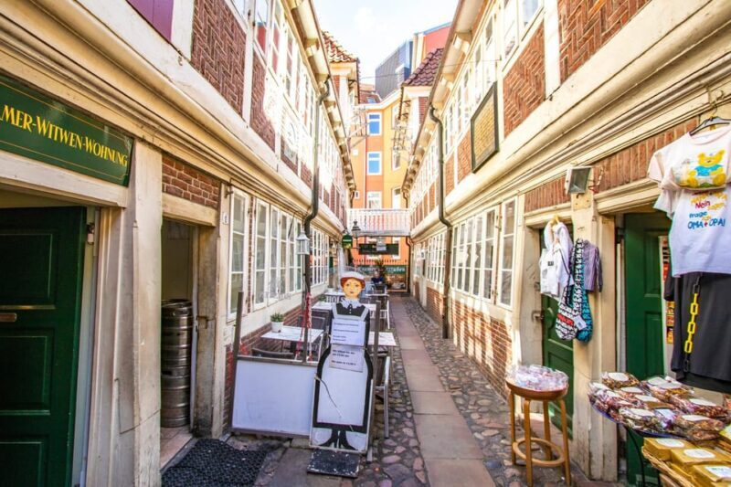 Hamburg: In the footsteps of the Beatles with a Local - The Tour Itself: What to Expect and Why It Matters