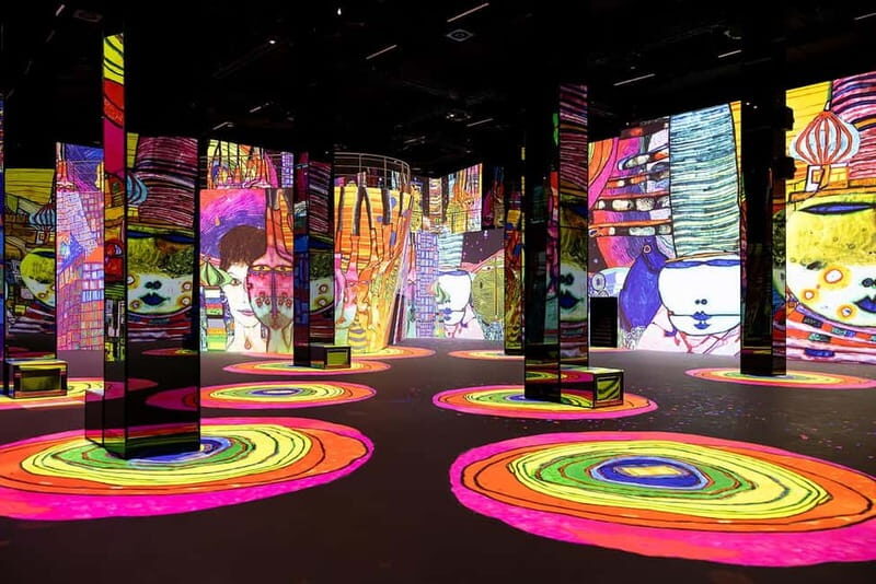 Hamburg: Port des Lumières Prehistoric Planet: Dinosaurs - Key Points