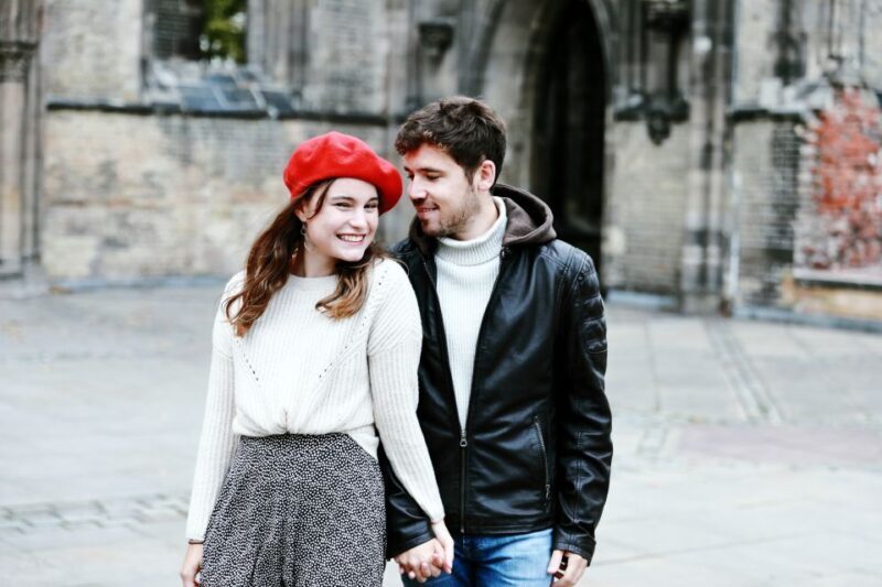 Hamburg: Private Couples' Photoshoot and Walking Tour - The Sum Up