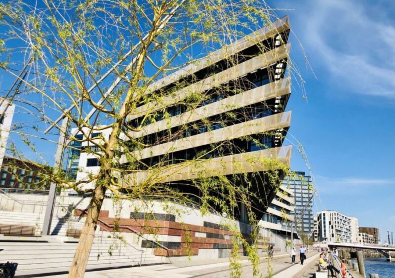 Hamburg: Private Tour UNESCO Speicherstadt and HafenCity - Introduction to Hamburg’s Historic and Modern Waterfronts