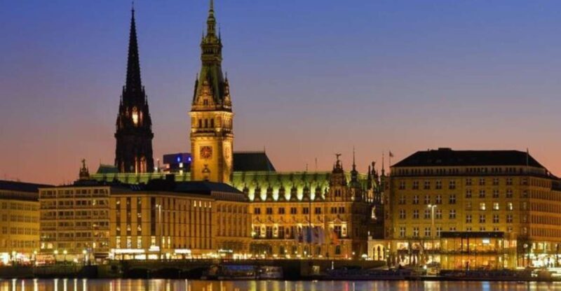 Hamburg : Private Walking Tour With A Guide (Private Tour) - An In-Depth Look at the Hamburg Private Walking Tour