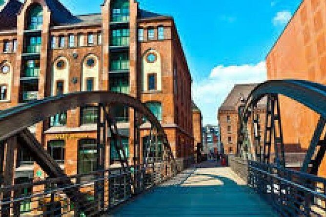 Hamburg Private Walking Tour with a Local: Icons & Hidden Gems - Duration and Pacing