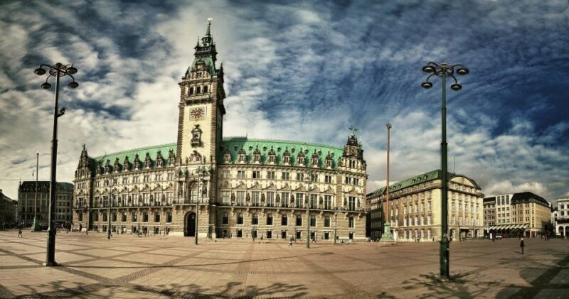 Hamburg: Private Walking Tour with a Local - FAQ